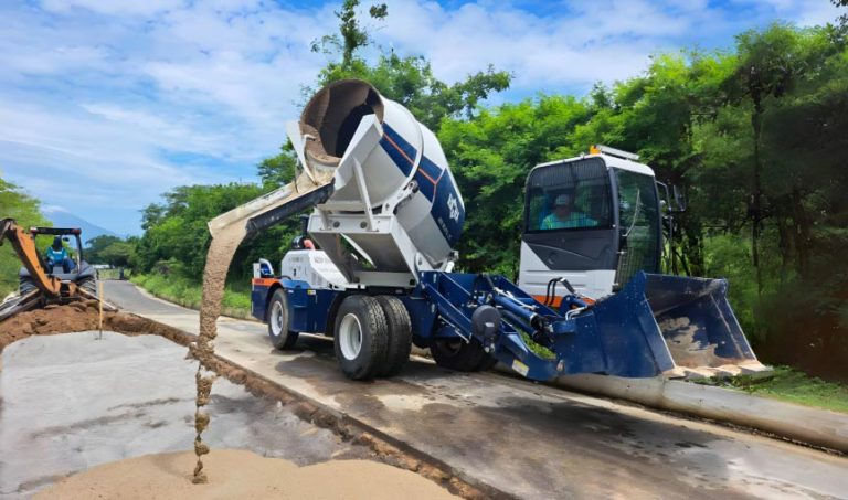 Understanding Self-Loading Concrete Mixer Trucks: A Comprehensive Guide ...